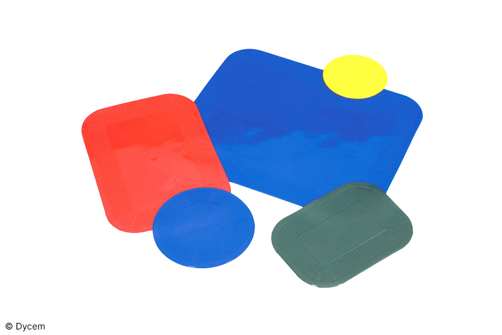 Colour contrast mat under often used objects – PCA Tips